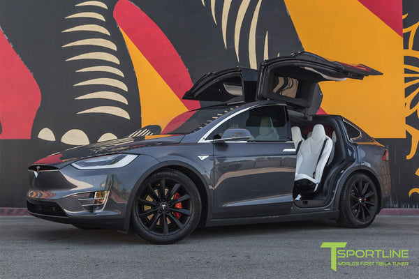 Midnight Silver Metallic Model X with 20" TST Tesla Wheel in Matte Bla ...