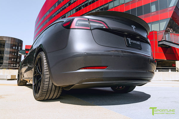 Midnight Silver Metallic Tesla Model 3 with Carbon Fiber Tesla Model 3 ...