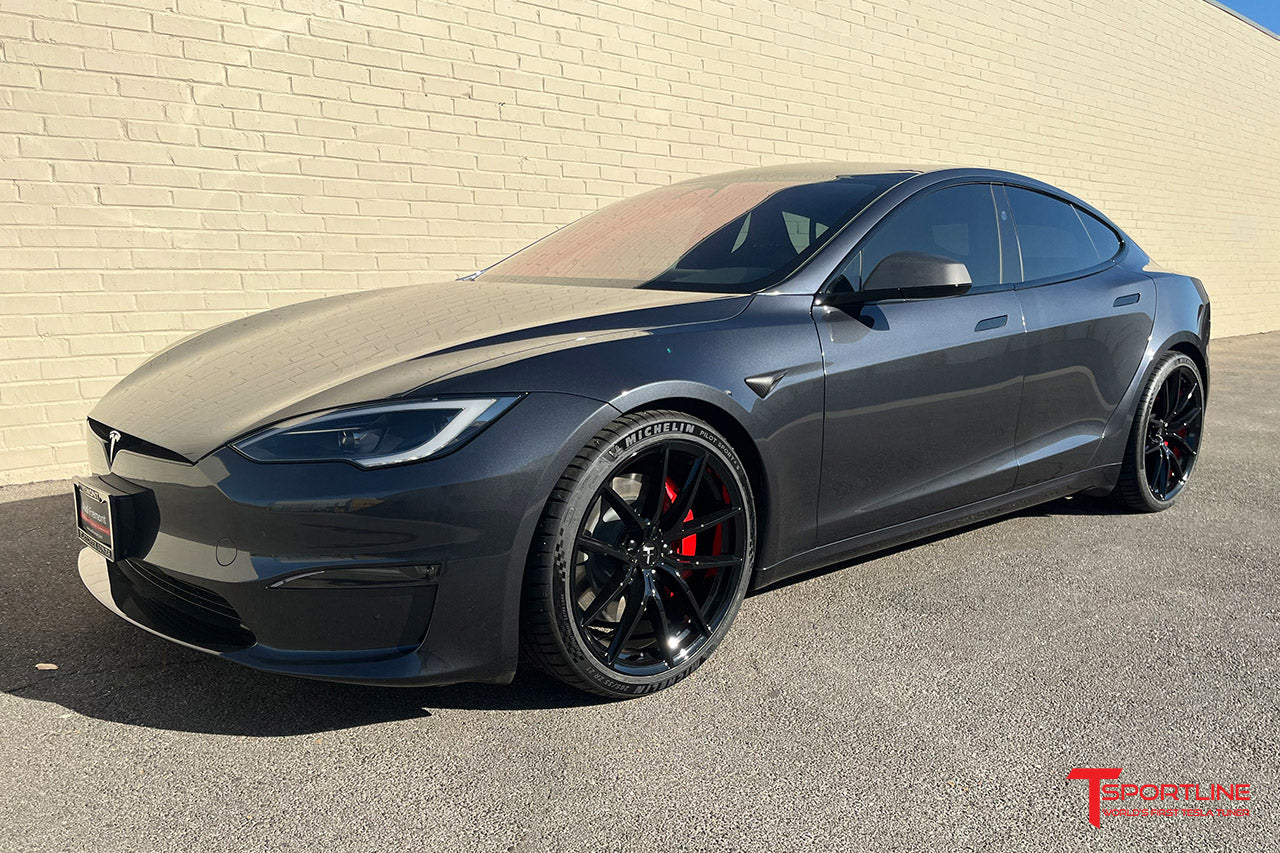 Stealth Gray Tesla Model S Plaid with 21" TSF Wheels - T Sportline ...