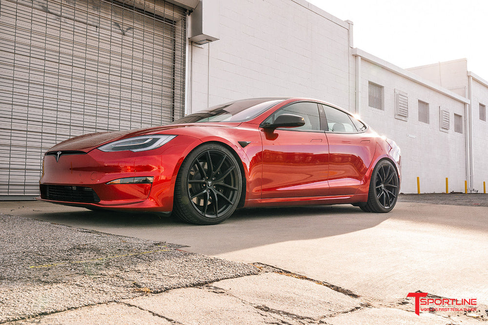 TMaxx SuperGloss Über Red Tesla Model S with 21" TSF Wheels - T ...