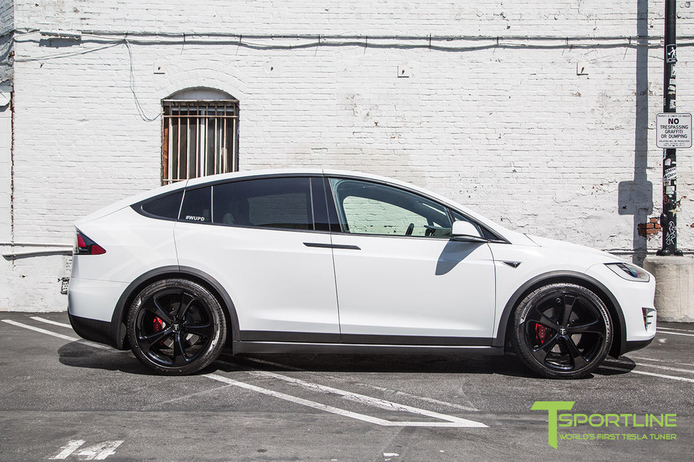 Pearl White Tesla Model X with Gloss Black 22 inch MX5 Forged Wheels 1 ...