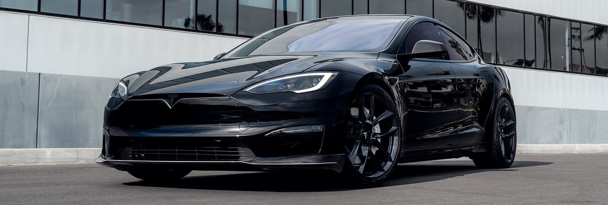 10 Year Anniversary Edition Tesla Model S Long Range & Plaid - T ...