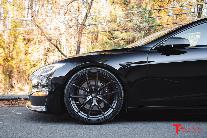 Tesla Ultra-Lightweight Titanium Wheel Lug Nut Set - T Sportline ...