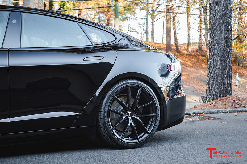 Tesla Ultra-Lightweight Titanium Wheel Lug Nut Set - T Sportline ...